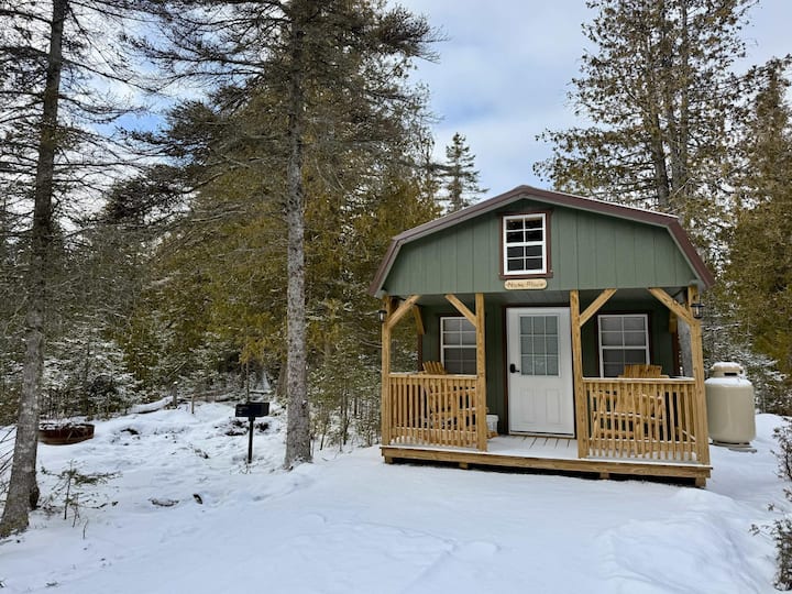 Nick's Place - Johnswood Off Grid Cabins - Drummond, MI