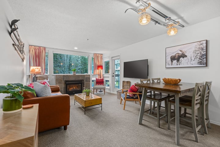 2br Ski In/out Condo | Poot & Hot Tub - Whistler Blackcomb