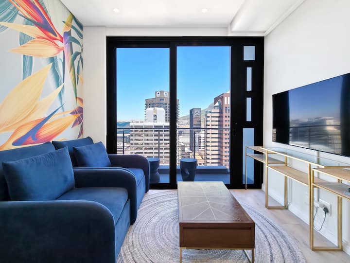 26th-floor Retreat | Pool, Gym & Iconic Views - Le Cap