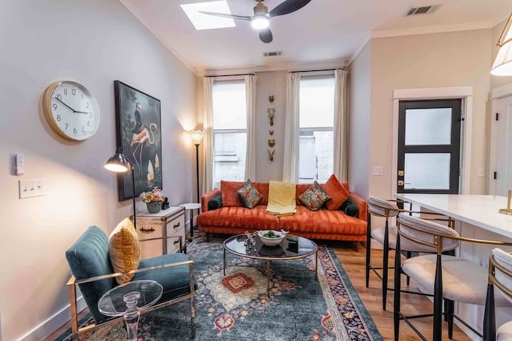 The Scad District Loft | 2br On Mlk Blvd - Savannah, GA
