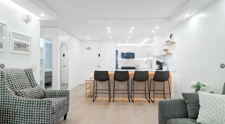 Newly Remodeled 2br/2 Ba, Free Parking, 2 Lanais - ラニカイ・ビーチ, HI