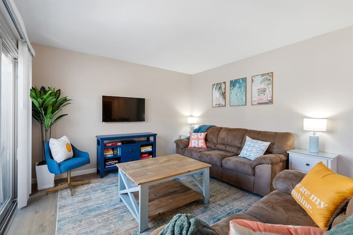 New One Block From Beach - Pismo Beach, CA