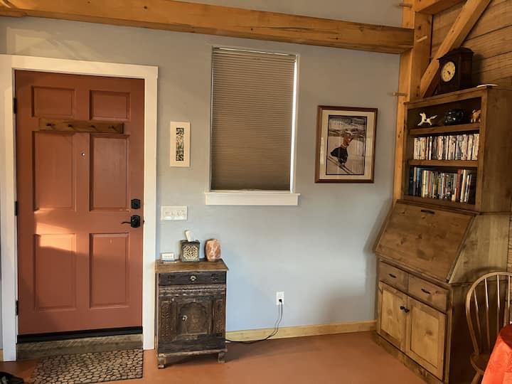 Cabine-design-sdb Privée-vue Sur La Cour-self Cont - Crawford State Park, Crawford