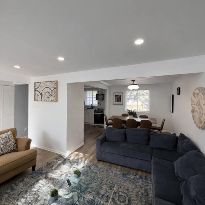 Comfortable Multi-room Home Designed Family+ 5br - Charlotte, NC