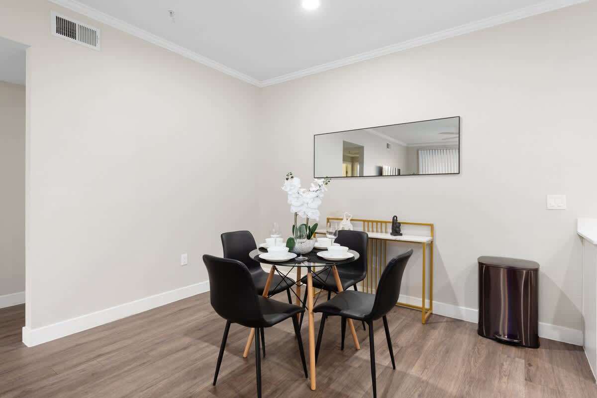 Escapada moderna Scottsdale 2BR cerca de Thompson Peak wi ...