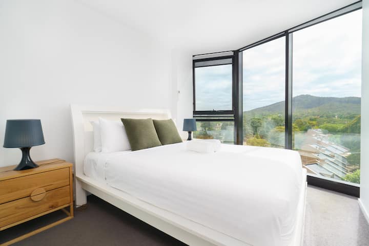 Upscale 3br City Apartment Central Cbd Living - Canberra