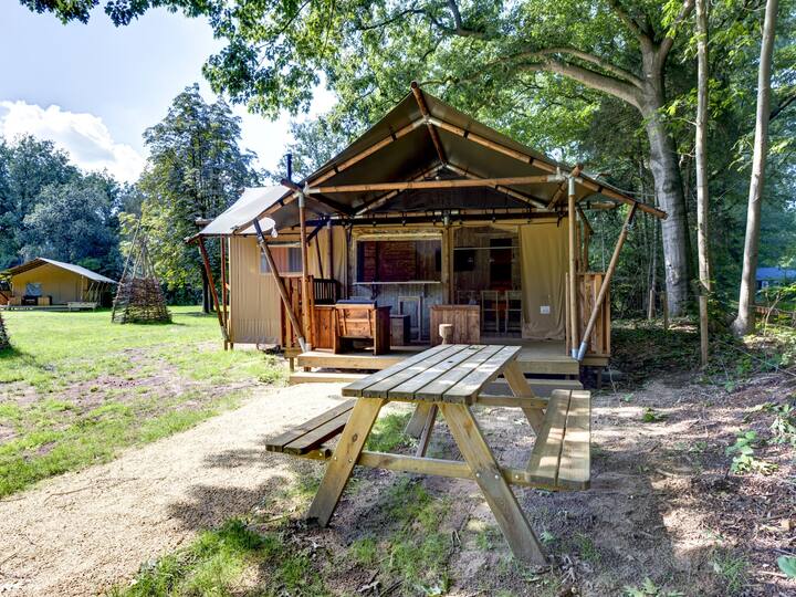Tente De Glamping Dans Un Parc Tranquille - Dalfsen