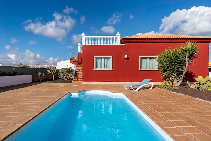 Villa La Perla - Cliffside Retreat - Caleta de Fuste