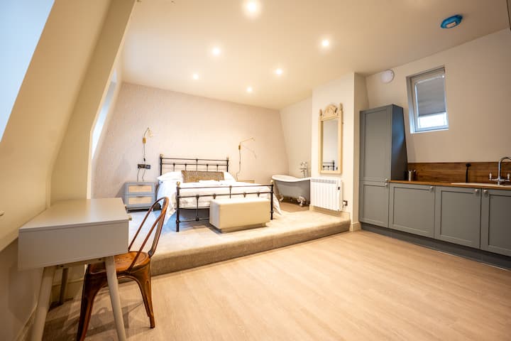 Studio-sdb Privée Avec Baignoire Et Douche-large - Newark-on-Trent