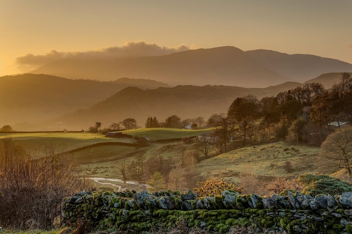 Grove Farmhouse, Sleeps 10, Ambleside - Ambleside