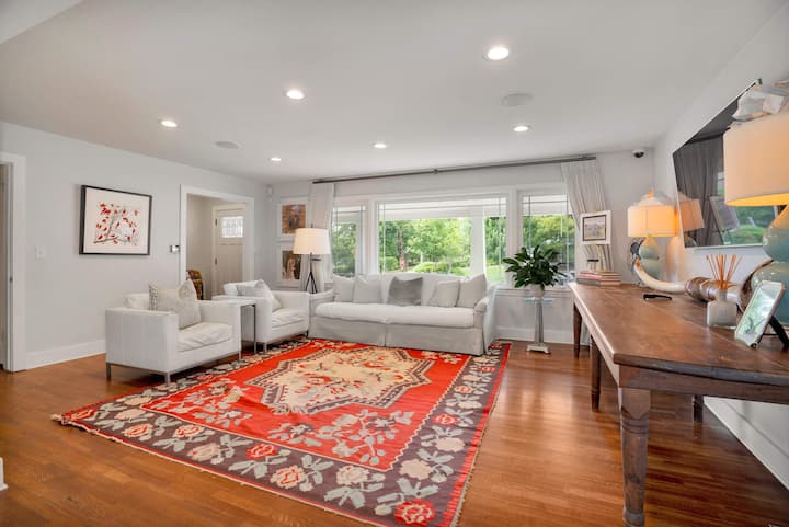 Parkside Blue-walkable To Downtown & Uofa-sauna - Fayetteville, AR