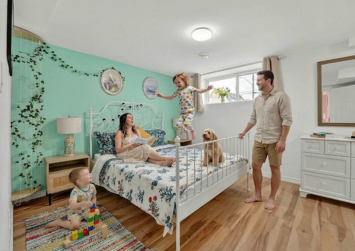 Spring Getaway 1br Plus Den Near Beaches And Canal - Port Colborne