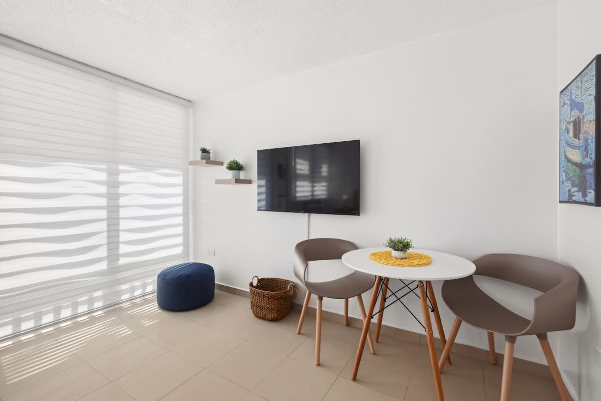 Luxurious Oceanfront Retreat | Seaside | Otium - Flats for Rent in ...