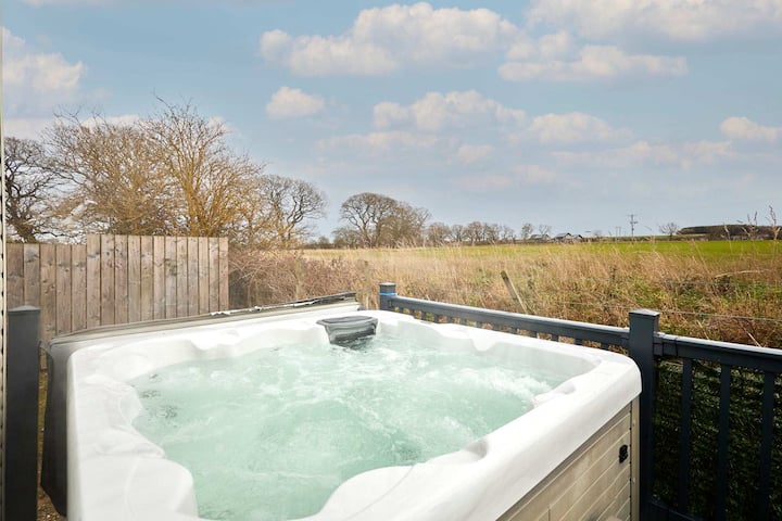 Host And Stay | La Hacienda - Northumberland