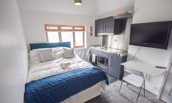 F2 Stratford Studio Flat - Stratford-upon-Avon