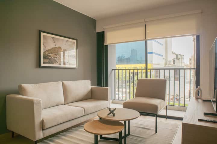 W* | Fresh & Modern 1br W/ Balcony In Miraflores - Pérou