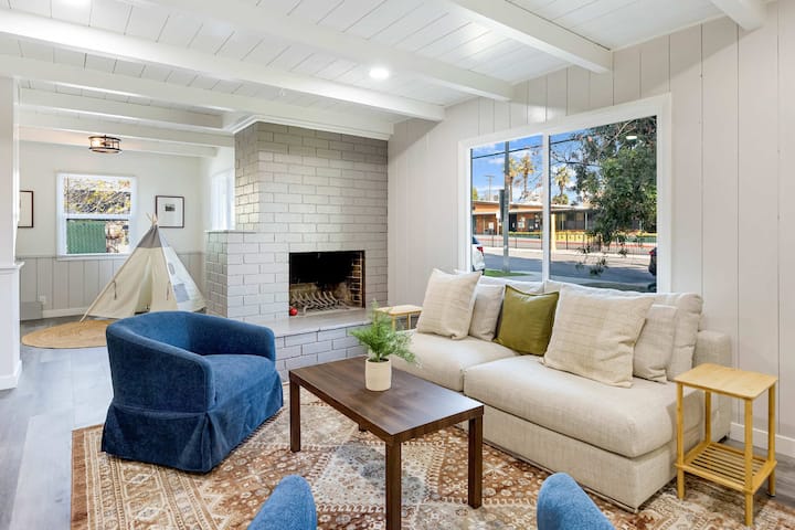 Family-friendly Near Fairplex | Outdoor Living - Claremont