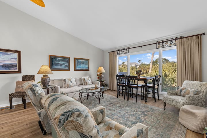 New Listing! Lagoon Villa 26 - Top Floor Balcony! - 이슬 오브 팜스