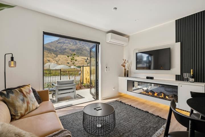 Evara Queenstown, Central, Remarkable Views! - Queenstown