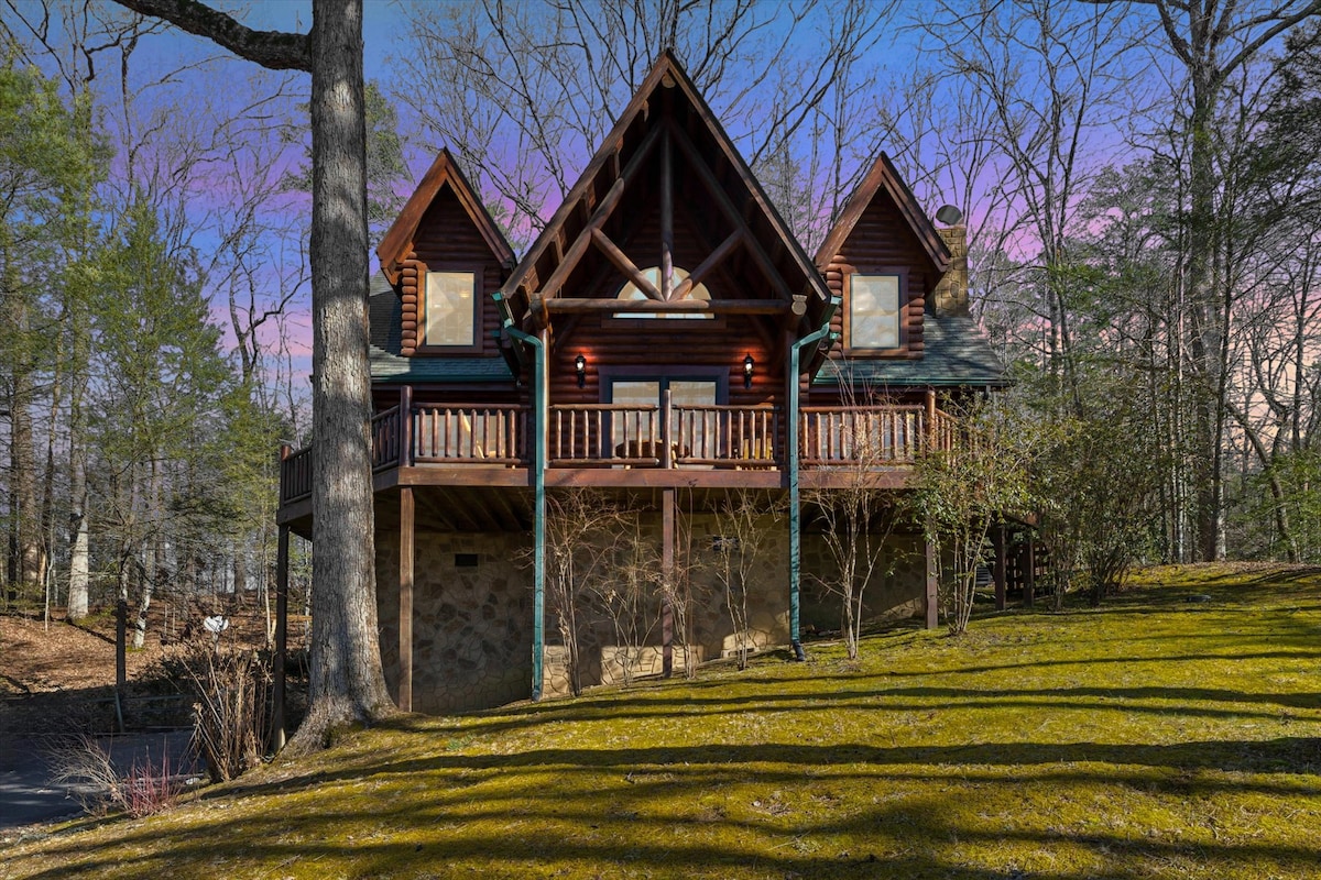 Black Bearry Hill par Beyond Expectations à Sevierville, Tennessee ...