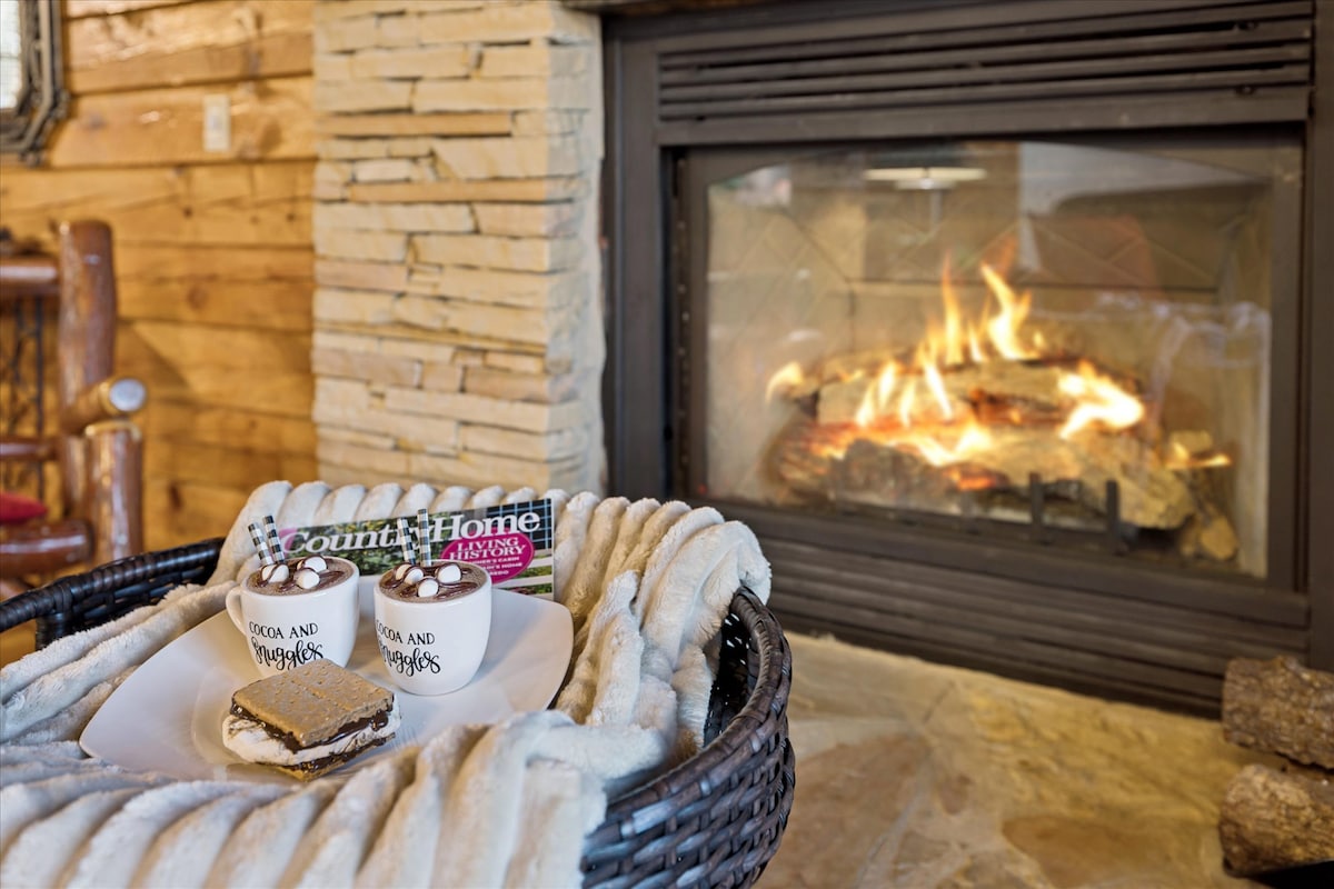 Black Bearry Hill par Beyond Expectations à Sevierville, Tennessee ...