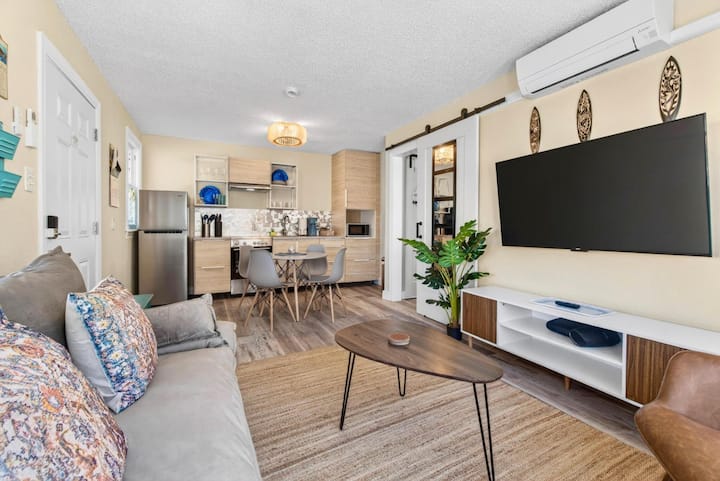 Covare #2 - Walk To St Pete Beach & Restaurants! - St. Pete Beach, FL