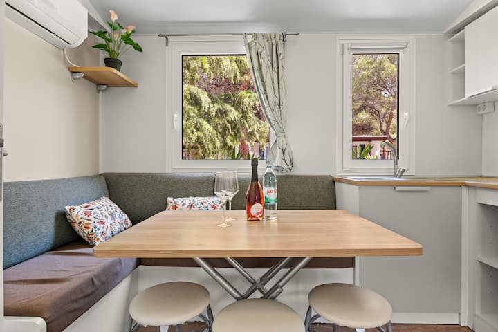 Family Three-bedroom Mobile Home - Šibenik