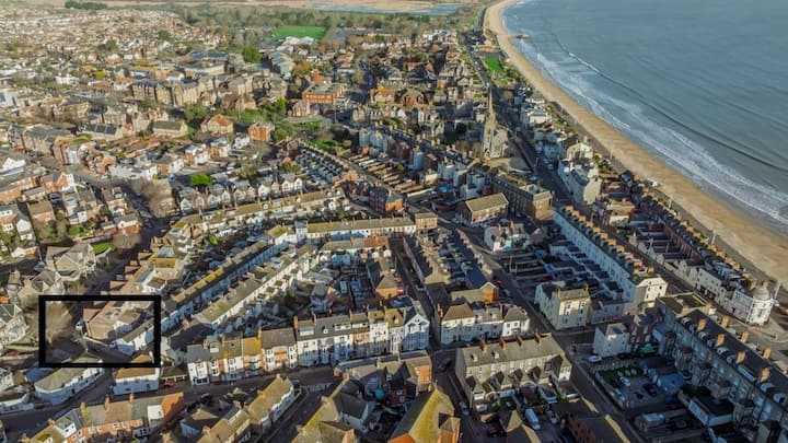 Beachway House, Weymouth - Lulworth Cove