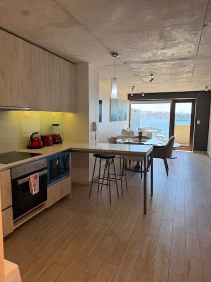 Vista Al Mar, Terraza Y Lavadora · 4 Huéspedes - Valparaíso