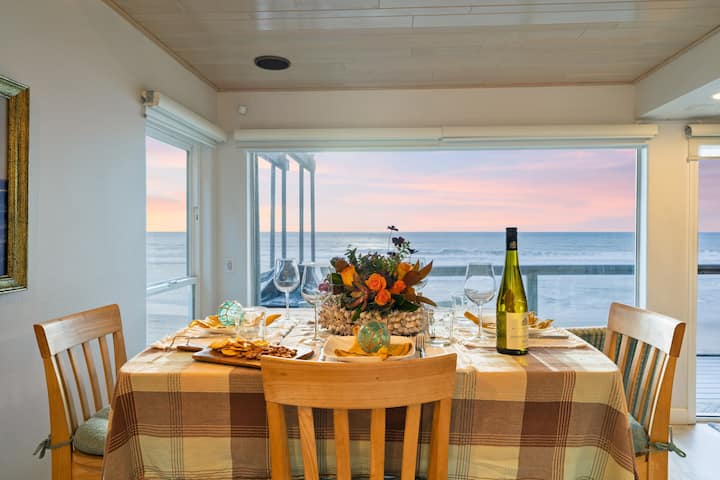 Oceanfront La Selva Beach Retreat + Panoramic View - La Selva Beach, CA