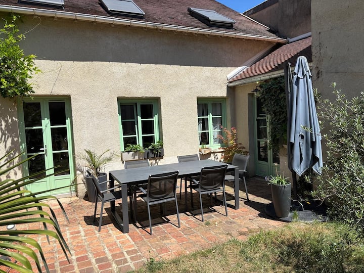 Les Buttes, 4 Chambres, Jardin, Garage - Auxerre