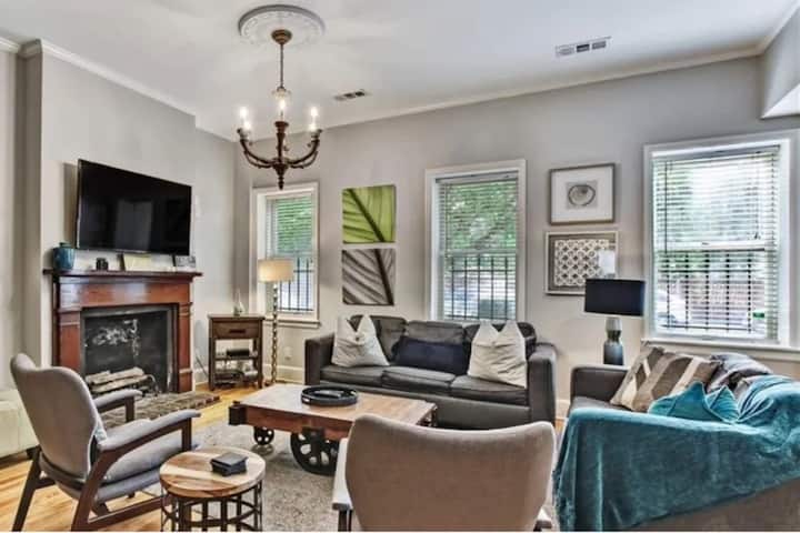 Forsyth Park Place, Unit A - 2br With Easy Parking - Savannah