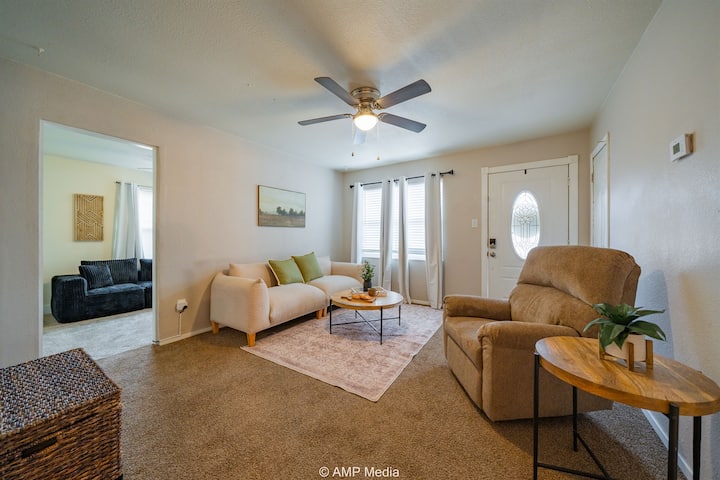 Simply Suite South - Spacious Abilene Home - Abilene, TX