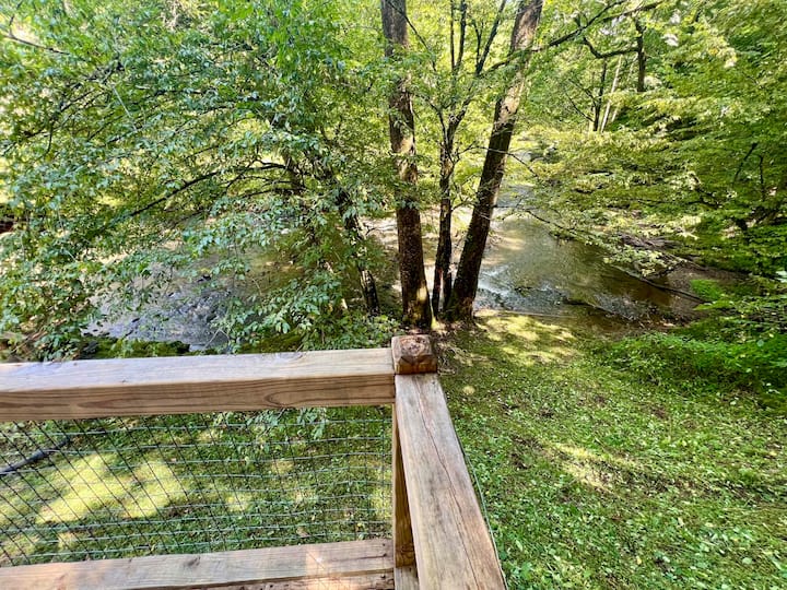 Lazy Turtle Cabin 5 - Creekside 2b/1ba - Cherokee, NC