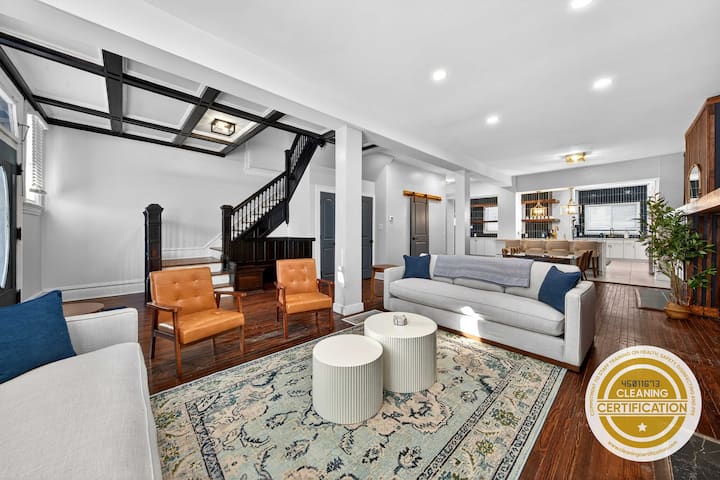 Stylish City Oasis / Abodebucks - Saint-Louis, MO