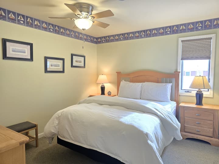 Downtown Bayfield Condo 204 @ Washington Ave - Bayfield, WI