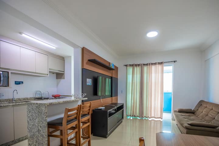 A104 - 2 Bedrooms, Barbecue, And Great Pool - Bombinhas