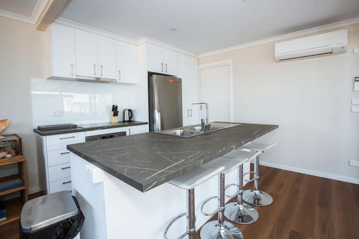 Shell Museum - Walk To Beach + Sauna - Apollo Bay