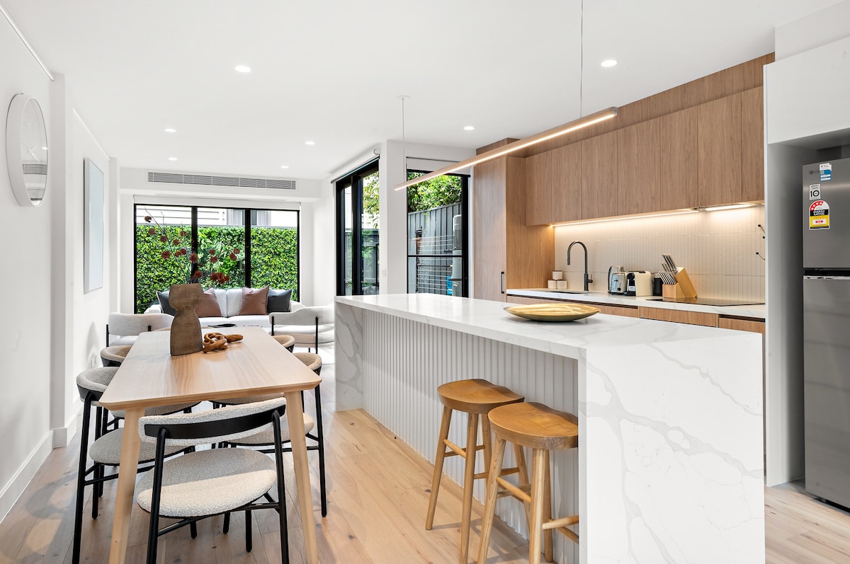 Logement élégant de 3 chambres près du marché de South Melbourne ...