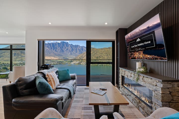 Summit Haven – East | 3br New Build | Spa - Queenstown