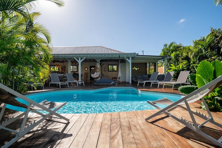 Coco Grenadine - Climatisée Avec Piscine - Anse des Rochers