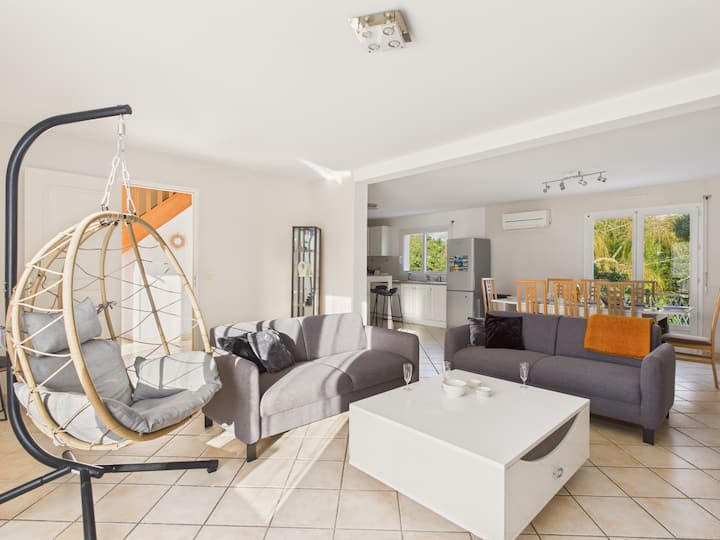 Maison Familiale 4 Adultes 4 Enfants - Jardin - Sainte-Marine