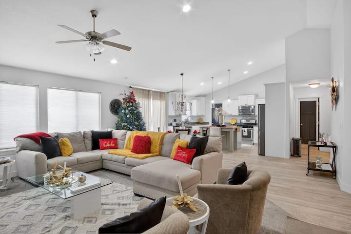 New! Modern 6br Home Near Park City - Heber City, UT