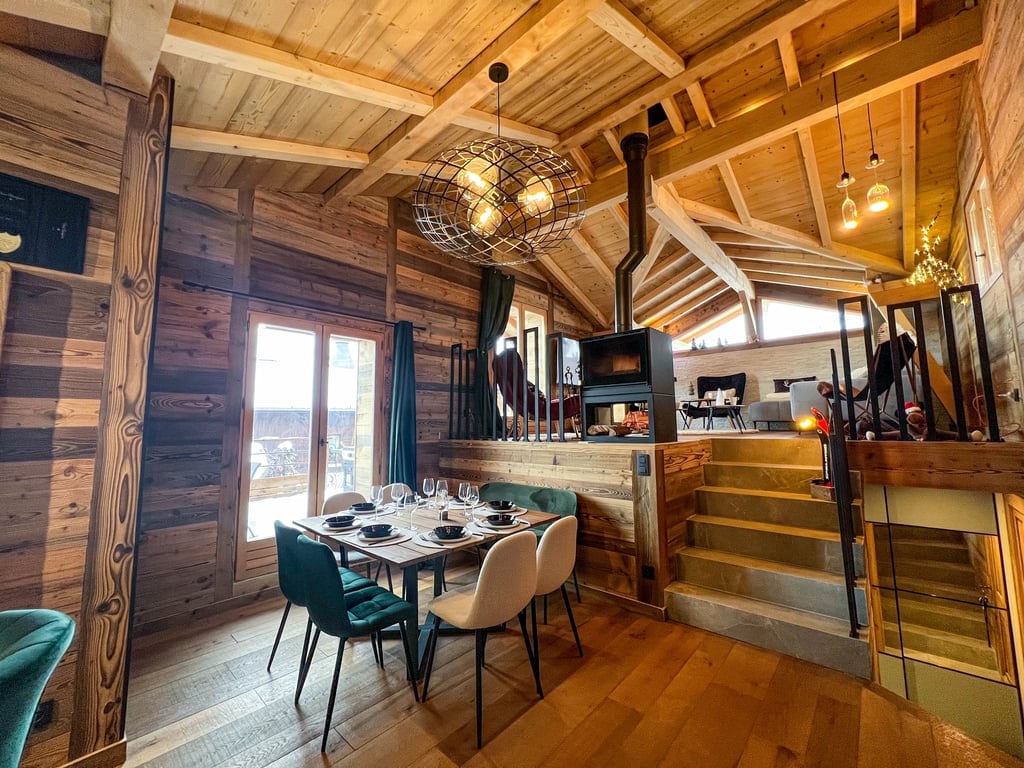 Chalet Lumikki | Prox pistes et jacuzzi | 3 ch+ - Chalets à louer à Les ...