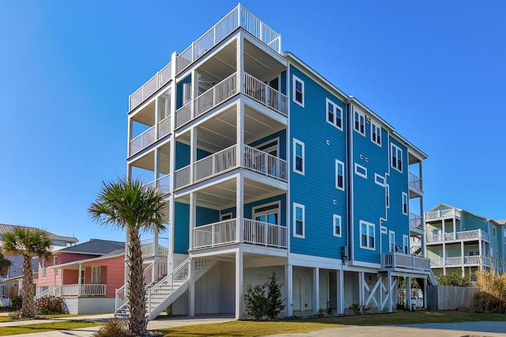 Latitude Adjustment: Pool, Rooftop Deck, Elevator - Carolina Beach, NC