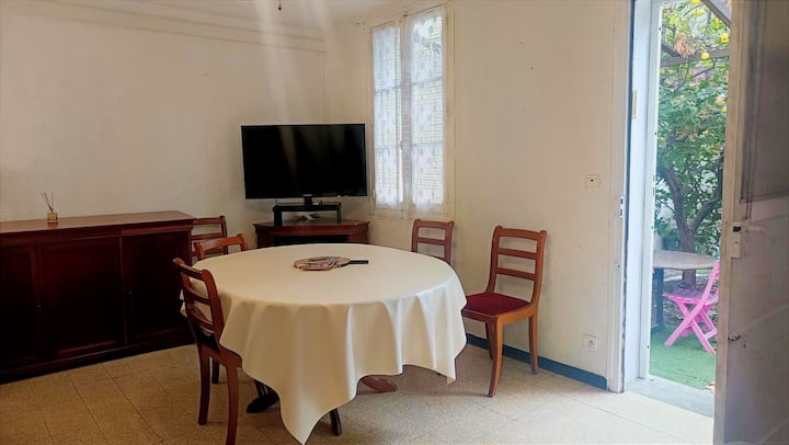 Maison Spacieuse à Perpignan, Calme Et Conviviale - Perpignan