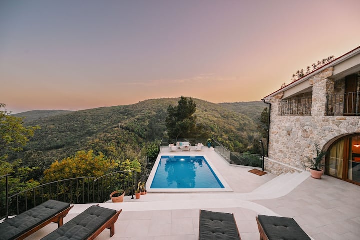 Villa Bogijeva Cliff House, Stunning View - Rabac