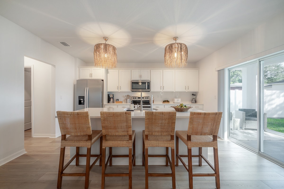 Nouvelle construction à 1,6 km du centre-ville d'Ybor City - Maisons à ...