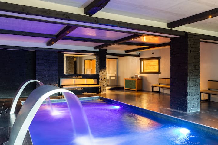 Black Diamond - 38 Chambres - 90 P - Tignes