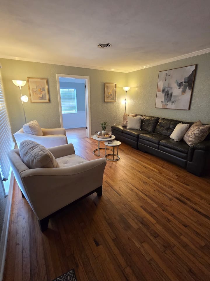 K - Comfortable House Near Cleveland Hights - Lakeland, FL